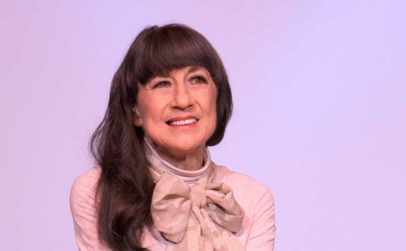 Aussie pop pioneer and ‘Georgy Girl’ singer Durham dies at 79