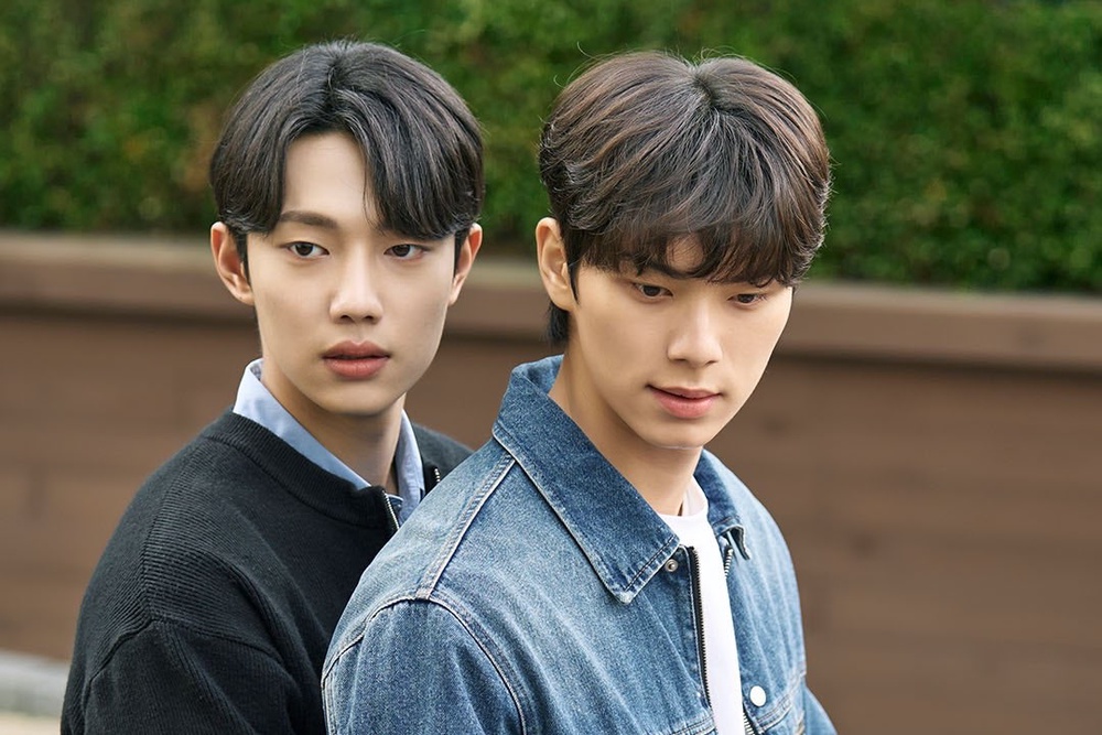 Lee Chae Min And Cho Jun Young Team Up To Protect Roh Jeong Eui In “Crushology 101”