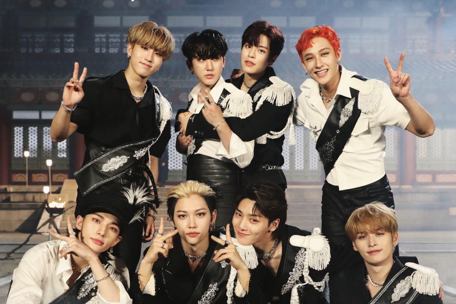 Stray Kids’ “Thunderous” Becomes Their 3rd MV To Surpass 300 Million Views