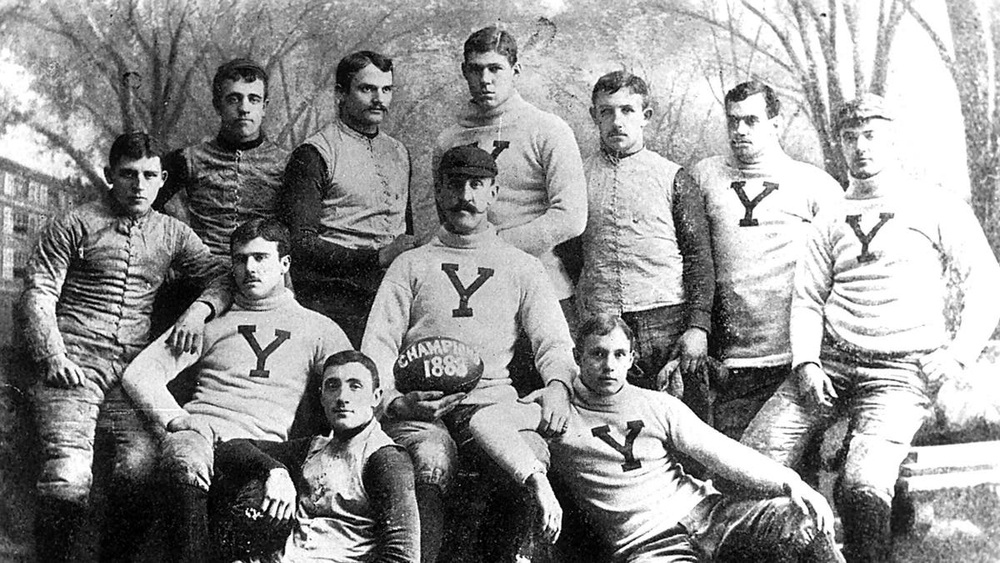 Meet the American who was the first paid professional football player ...