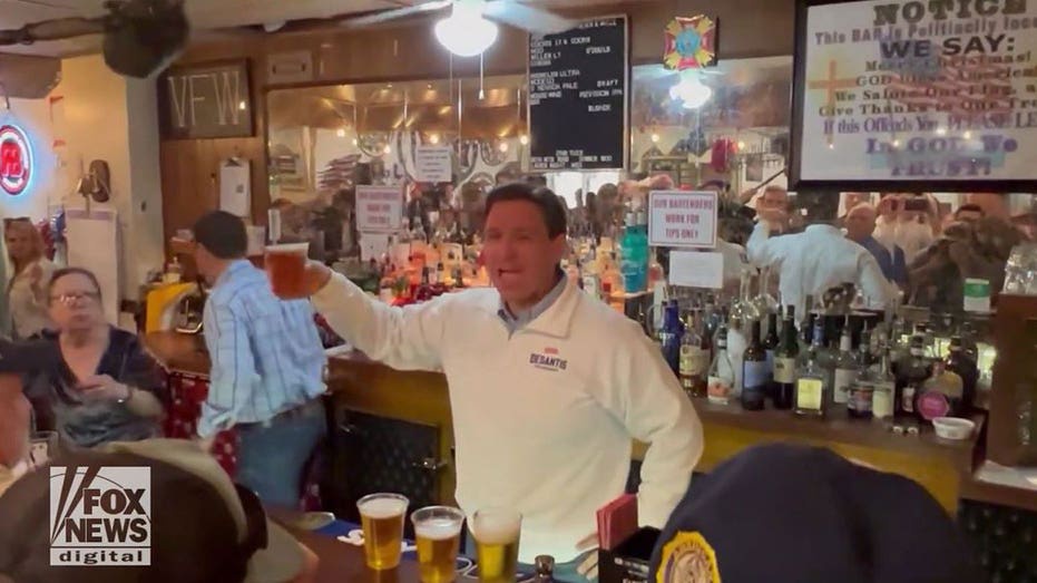 WATCH: Ron DeSantis gets bar crowd laughing with Bud Light quip: 'I'll ...
