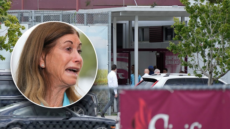 Parkland victims' families tour site of massacre 5 years after tragedy ...