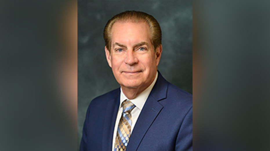 Florida state senator accused of putting hand on domestic violence ...