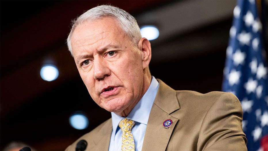 Ken Buck denies he's leaving Congress early to hurt Lauren Boebert's re ...