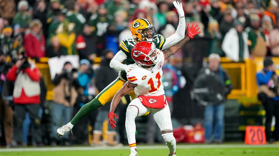 Chiefs' Patrick Mahomes offers refreshing take after controversial no ...