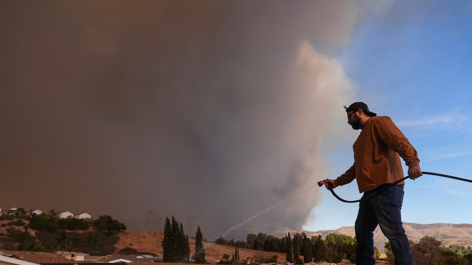 Fast-moving Hughes Fire erupts in Los Angeles County as California ...