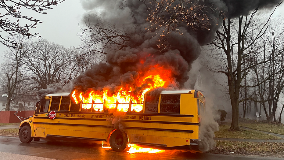 School bus caught on camera engulfed in flames after driver's ‘quick ...