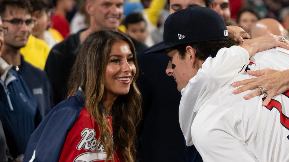 Sister of Red Sox's Roman Anthony, MLB's top prospect, goes viral ...