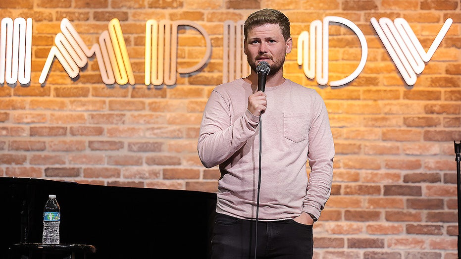 ‘Stuttering Comedian' Drew Lynch says speech impediment turned out to ...