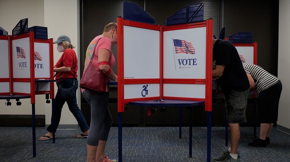 Here's when 2025 Election Day early in-person voting comes to a close ...