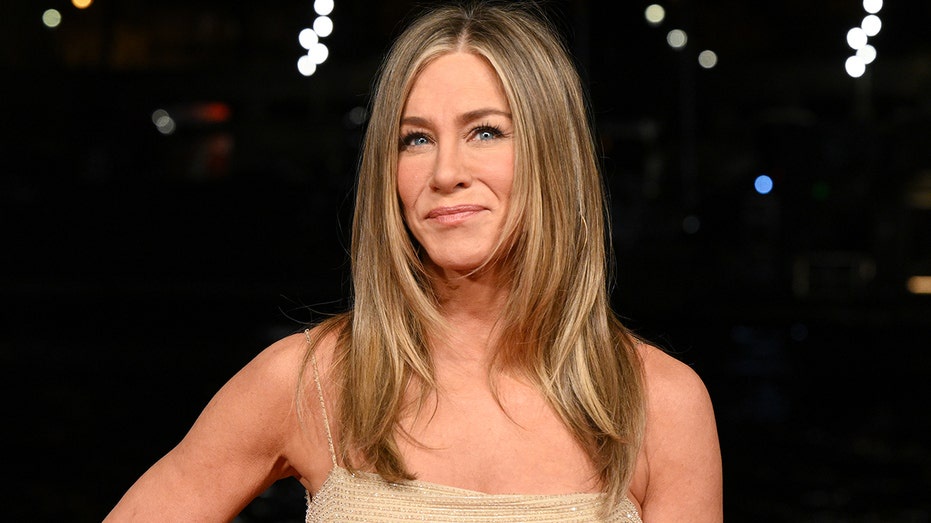 Jennifer Aniston confronts rumors about being 'selfish' and 'workaholic ...