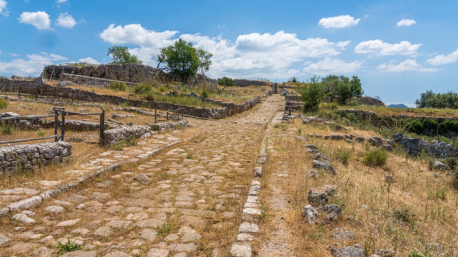 Archaeologists uncover vast Roman road network — far longer than they ...
