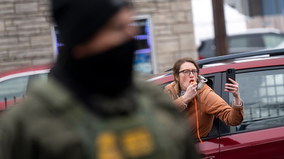 Democratic Socialists of America in NYC training thousands of activists ...