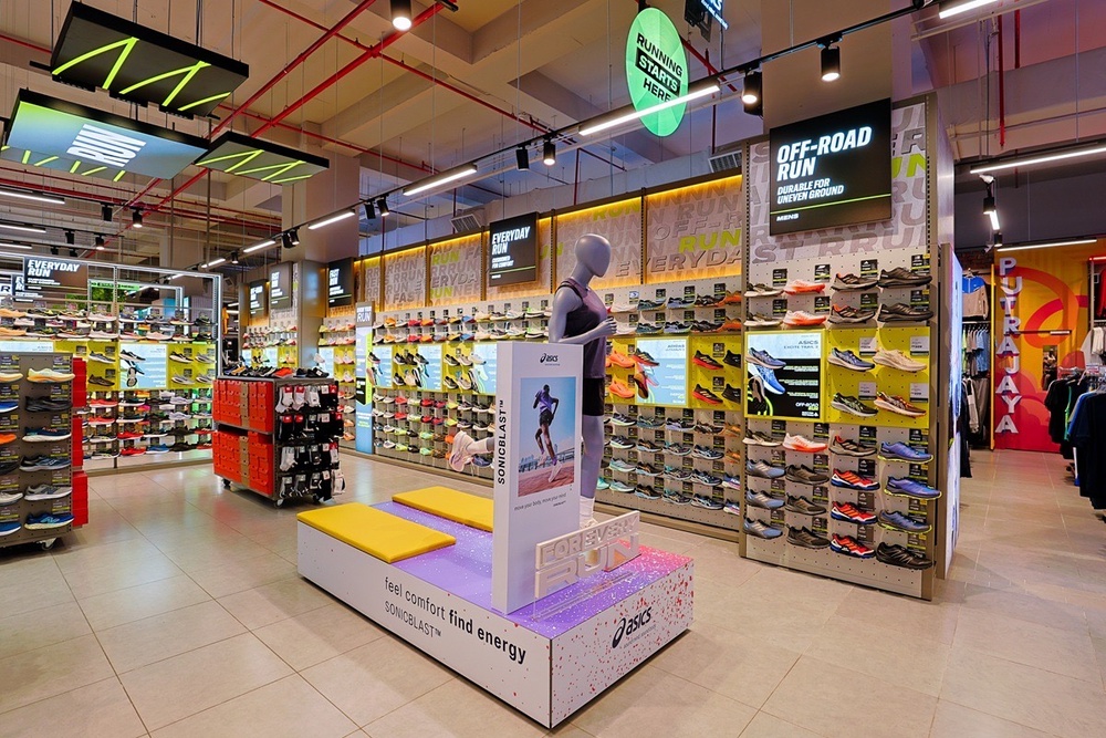 Sports Direct Buka Flagship Ketiga Di IOI City Mall