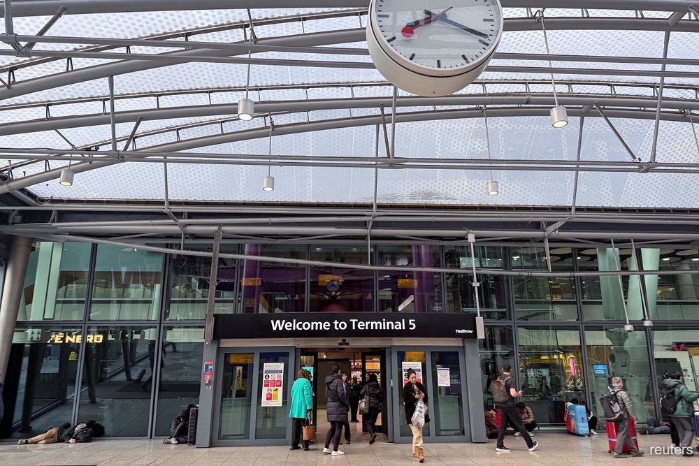 Heathrow Airport fire not a criminal matter, UK police say