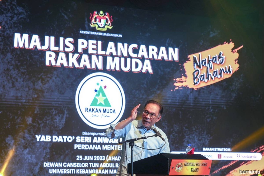 PM: Rakan Muda new phase will produce generation behind Malaysia's ...