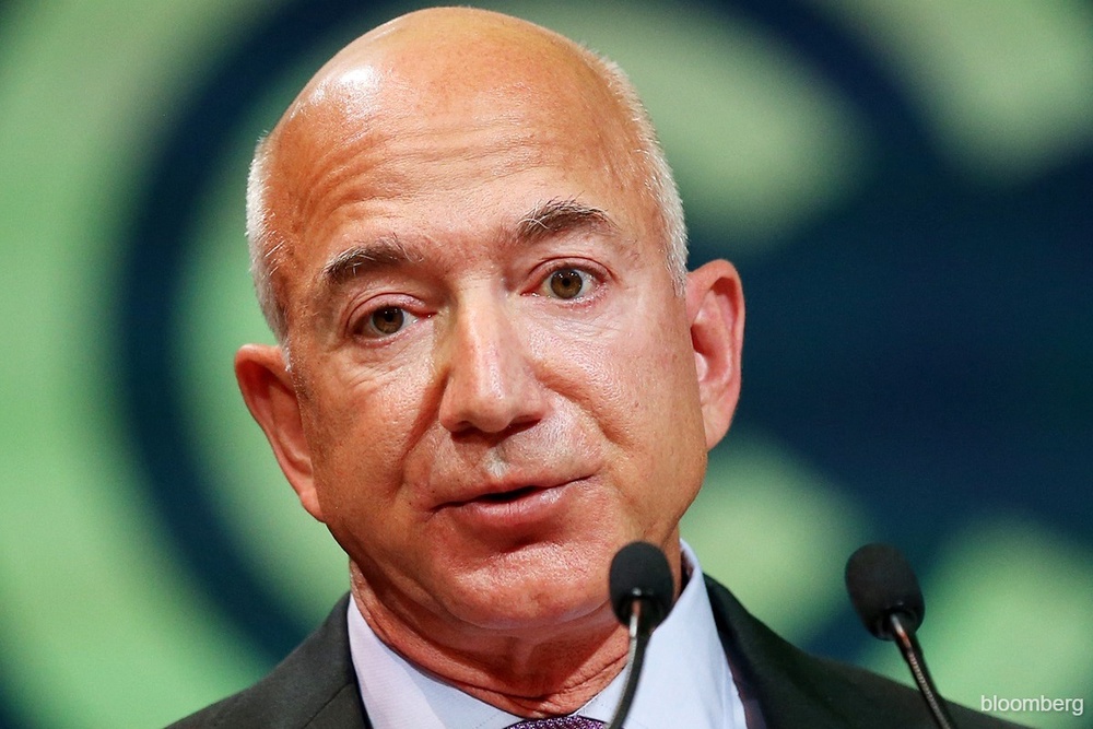 Jeff Bezos’ Blue Origin to debut new rocket in SpaceX challenge