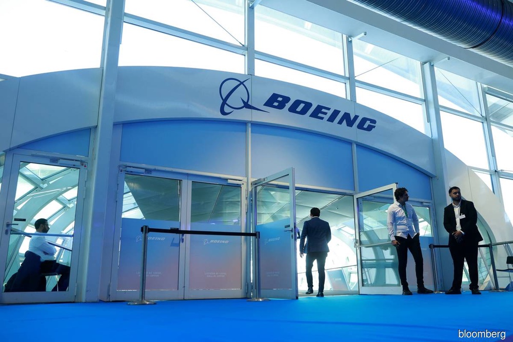 Boeing's new CEO urges workers to speak up, expects ‘brutal’ feedback