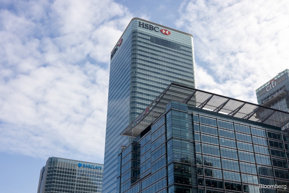 HSBC’s return-to-office push risks denting CEO’s savings plan