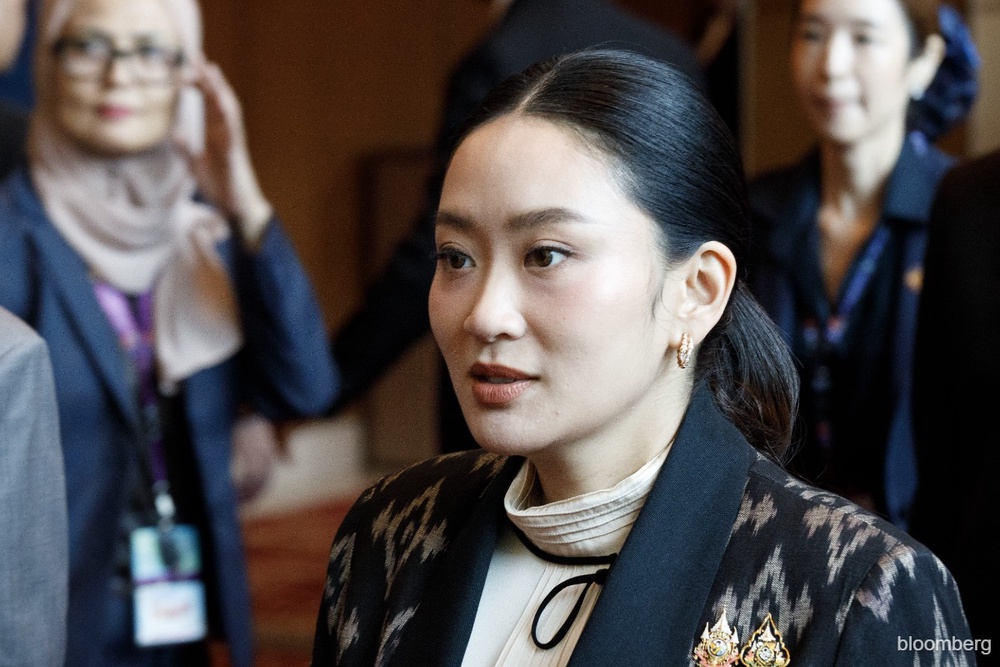 Thai court sets deadline for suspended Thai prime minister to file defence