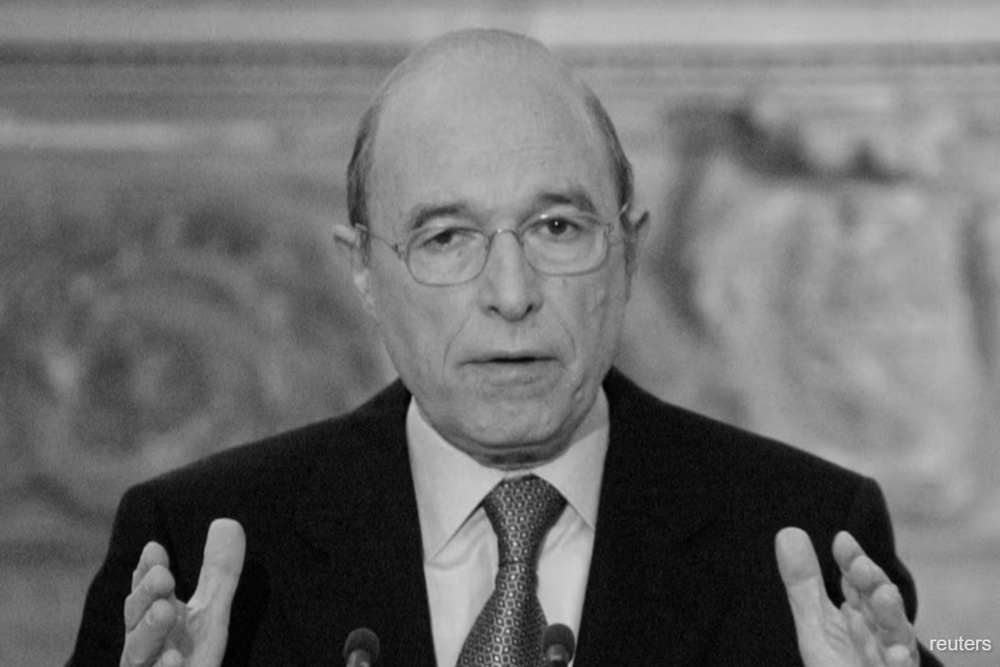 Former Greek prime minister Simitis passes away at age 88 Former Greek prime minister Simitis passes away at age 88