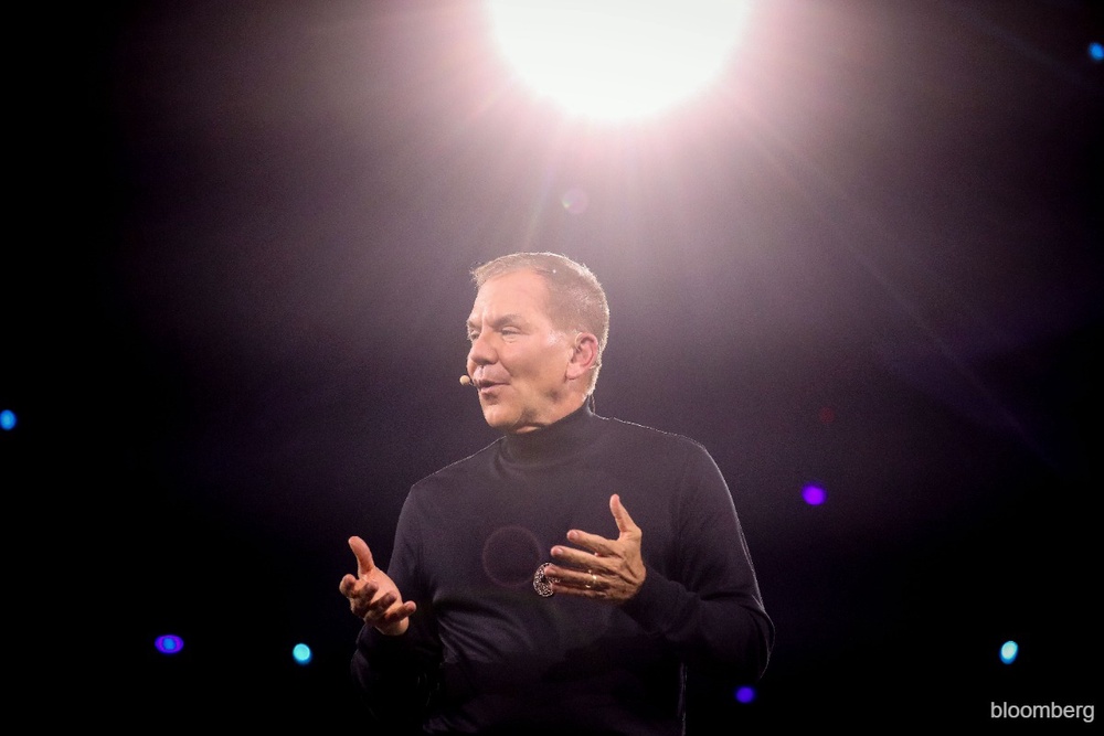 Billionaire Paul Tudor Jones says Bessent is likely Trump pick for Fed ...