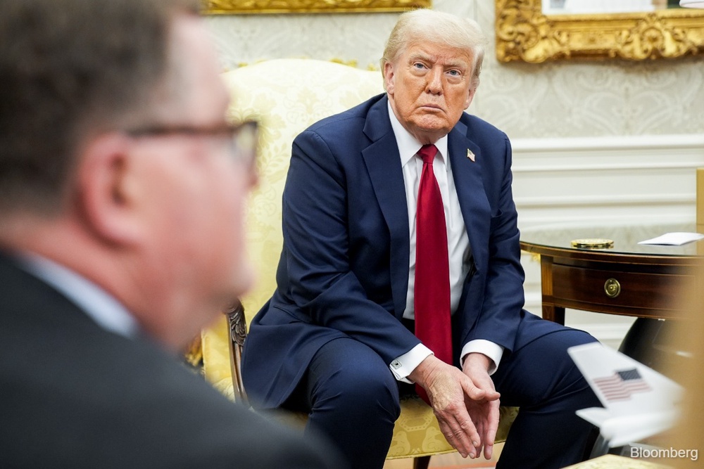 Trump diagnosed with vein disease tied to swollen ankles