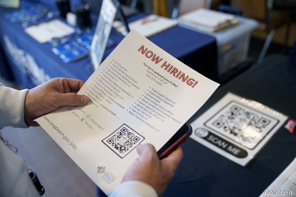 US weekly jobless claims unchanged amid stable labour market