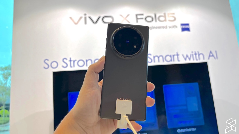 Vivo X Fold 5 dilancar, telefon lipat pertama Vivo di Malaysia dengan ...