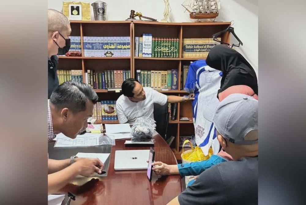 Peguam Dedah Pakaian & Barang Zara Qairina Belum Diambil Polis, Dakwa ...