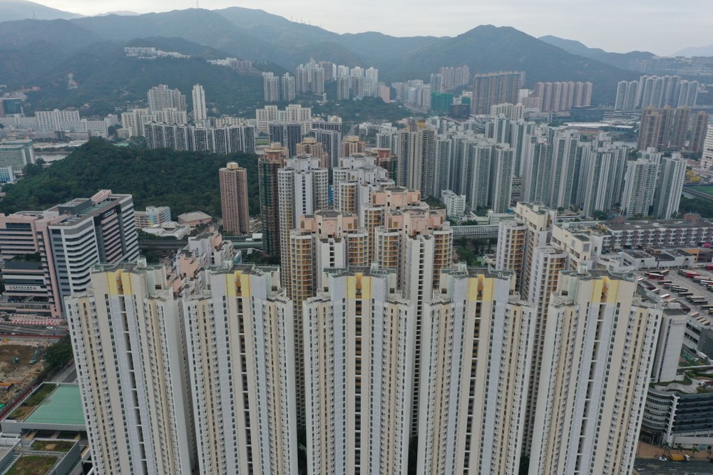 Hong Kong man arrested over throwing corrosive liquid at kindergarten gate Hong Kong man arrested over throwing corrosive liquid at kindergarten gate
