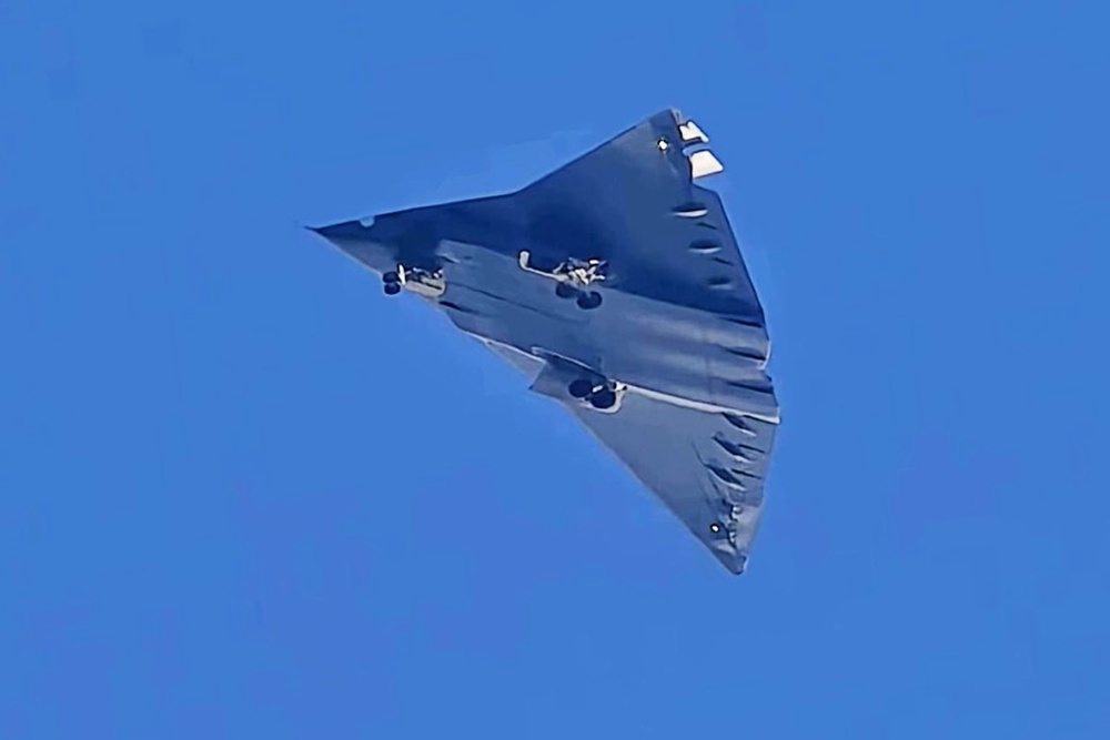 China’s J-36 design team unveils aircraft carrier landing system for ...