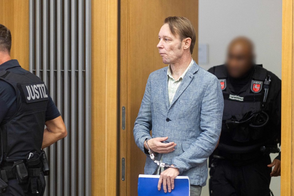 Madeleine McCann suspect tries to confront prosecutor who accused him ...