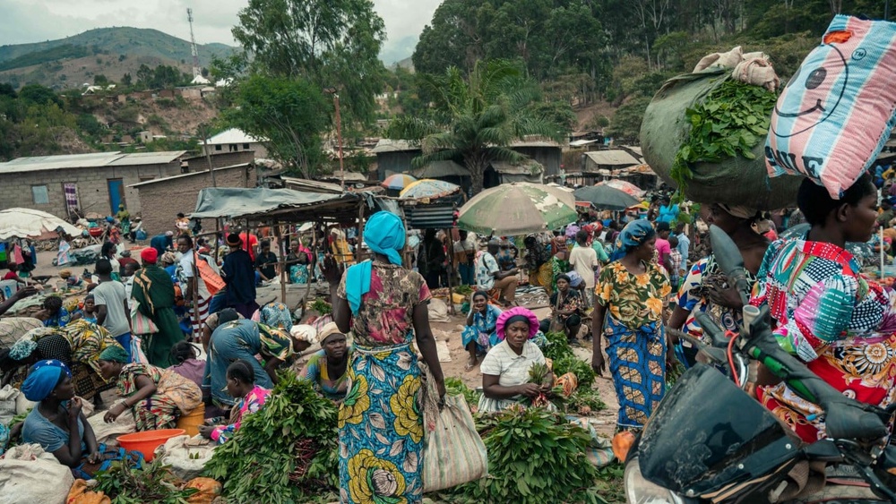 Rwanda-backed rebels enter strategic DR Congo town, as Trump peace deal ...