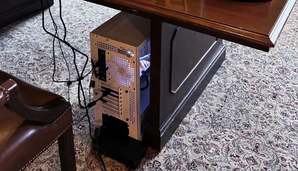 Photo of Elon Musk’s new gaming PC reveals odd component choices – is ...