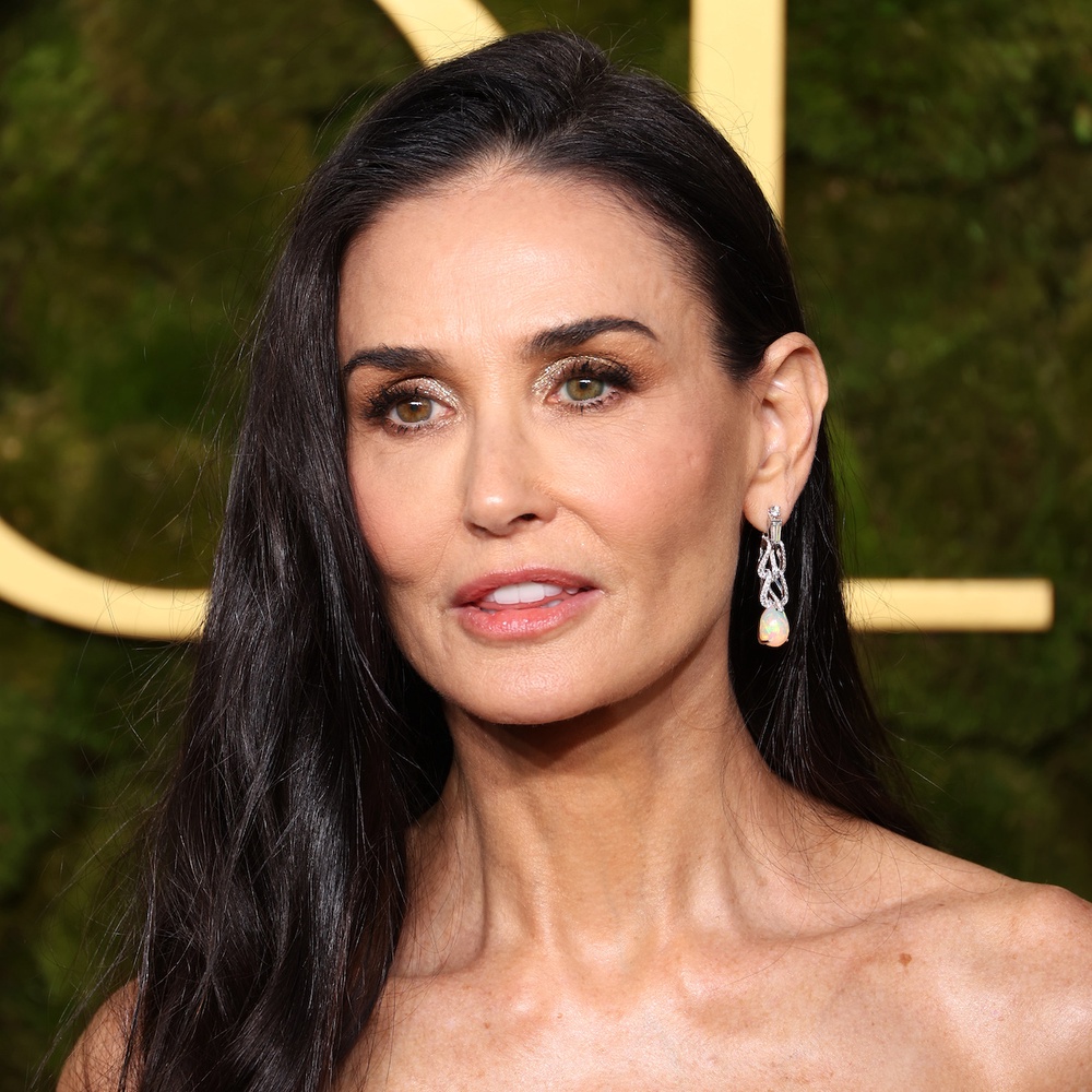 Demi Moore Won a Golden Globe and the Award for Best Eye Makeup IMO ...