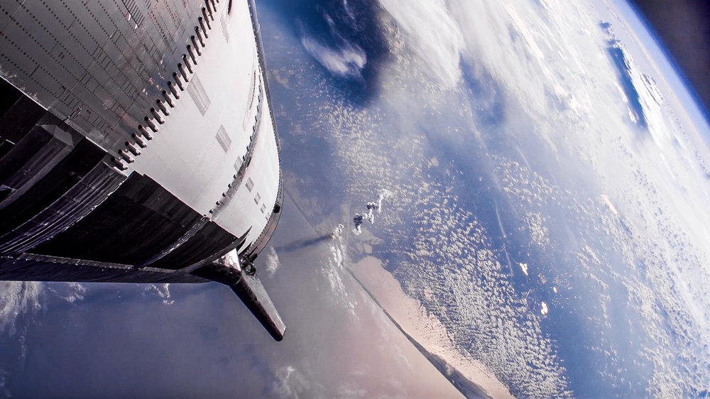 'Starship in space': See amazing photos from SpaceX megarocket's Flight ...