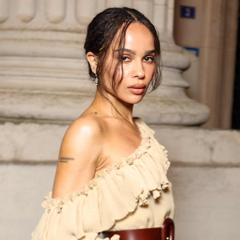 Zoë Kravitz Just Wore the Pretty Dress Trend Everyone in Fashion Either ...