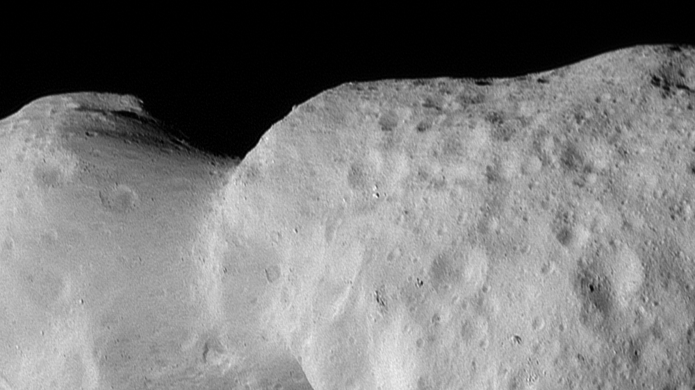 NASA's Lucy probe captures 1st close-up images of asteroid ...