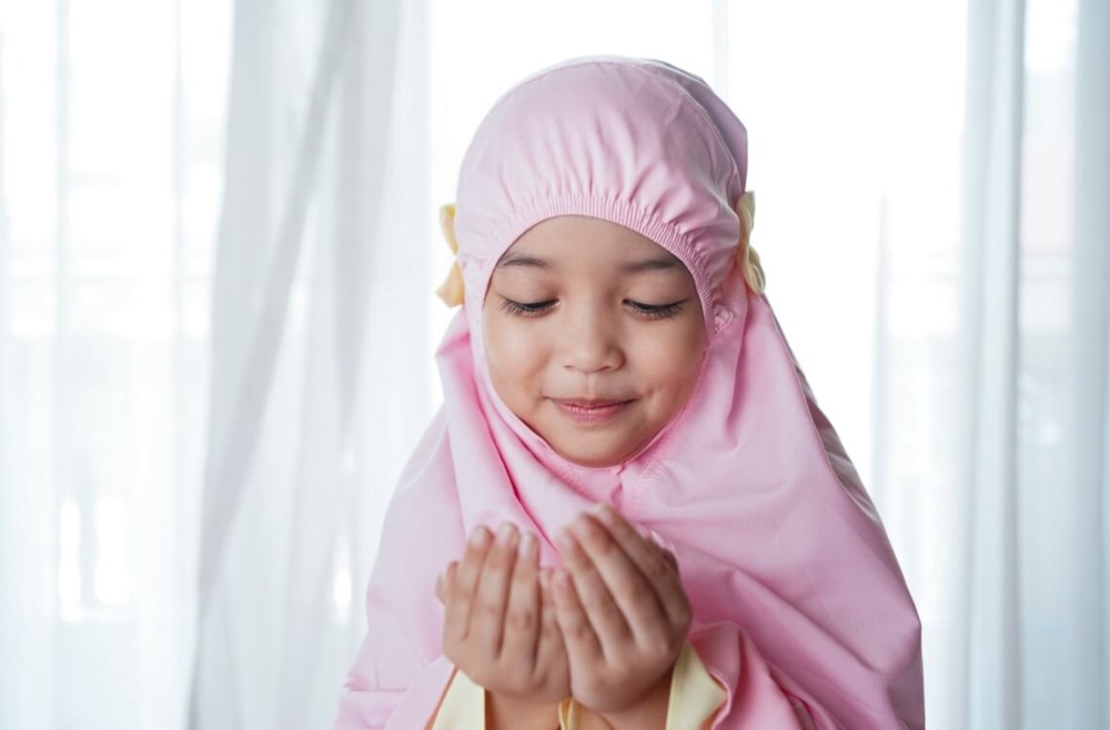 How to Help Your Child Fast at School with Ease This Ramadan
