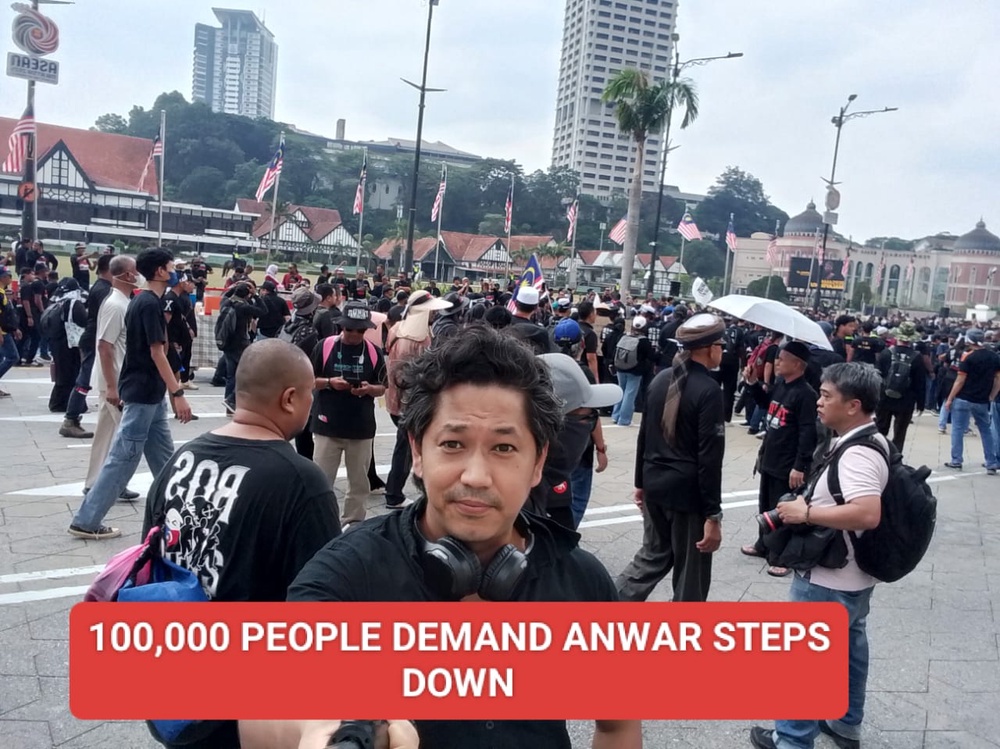 100,000 Protestors joined the anti-Anwar rally on Saturday