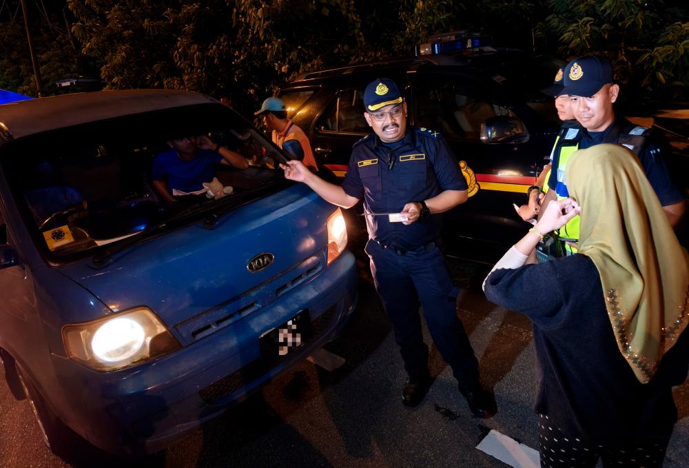 Revving Up Road Safety: 'Op Bersepadu' Blitz Nets 275 Offenses and 3 ...