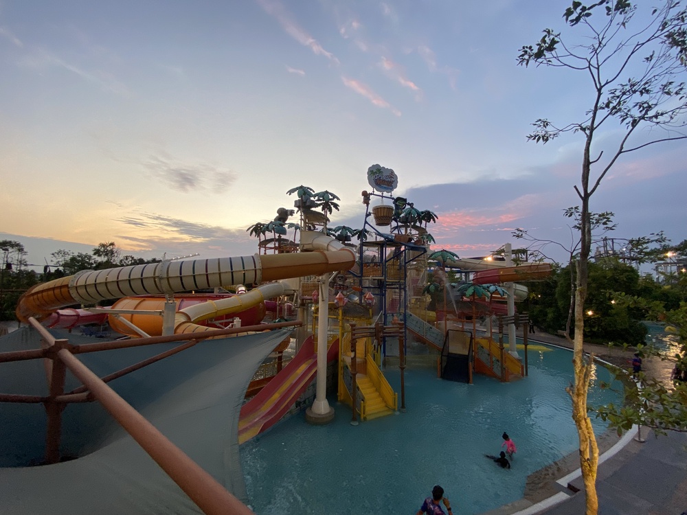 From Night Slides to Noodle Sides: How a Date Night Recovered