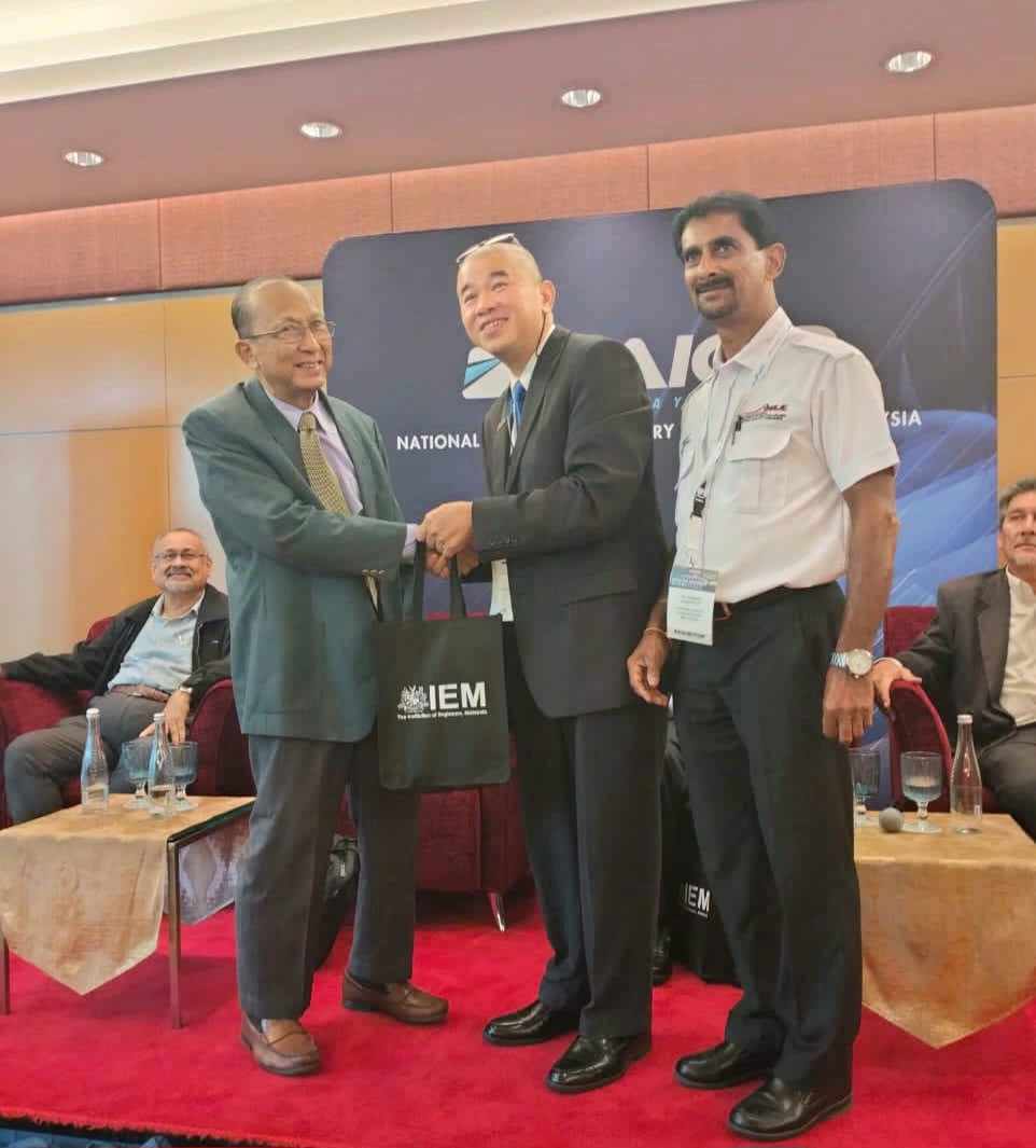 Line Maintenance Tech is the Frontline Unsung Heroes of Engineering ...