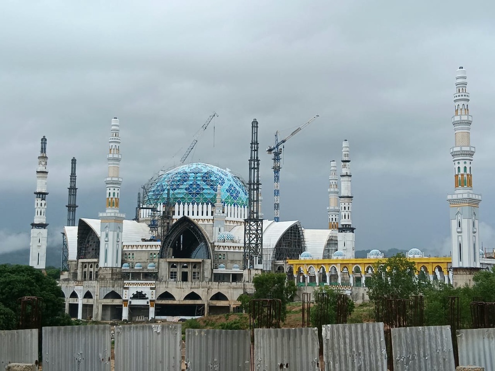 Muslims consider Mosques (Masjid) as House of Allah to uplift their ...