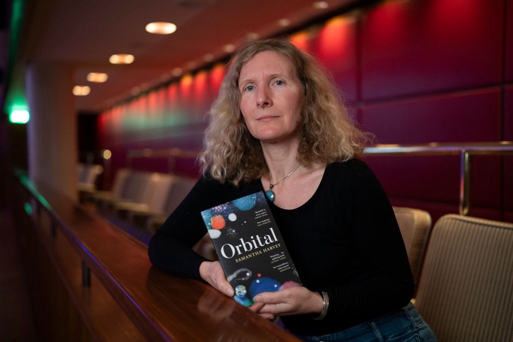 10 introspective sci-fi books to read if you liked ‘Orbital’ by ...