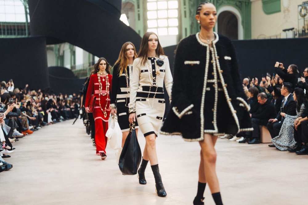 Unpacking Chanel’s fall-winter 2025 collection: A visual sonnet of ...