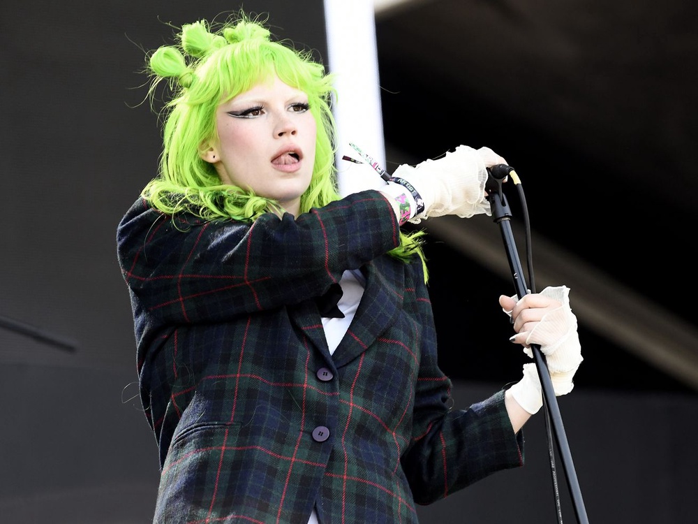 24 Question Party People: Kat Moss of Scowl