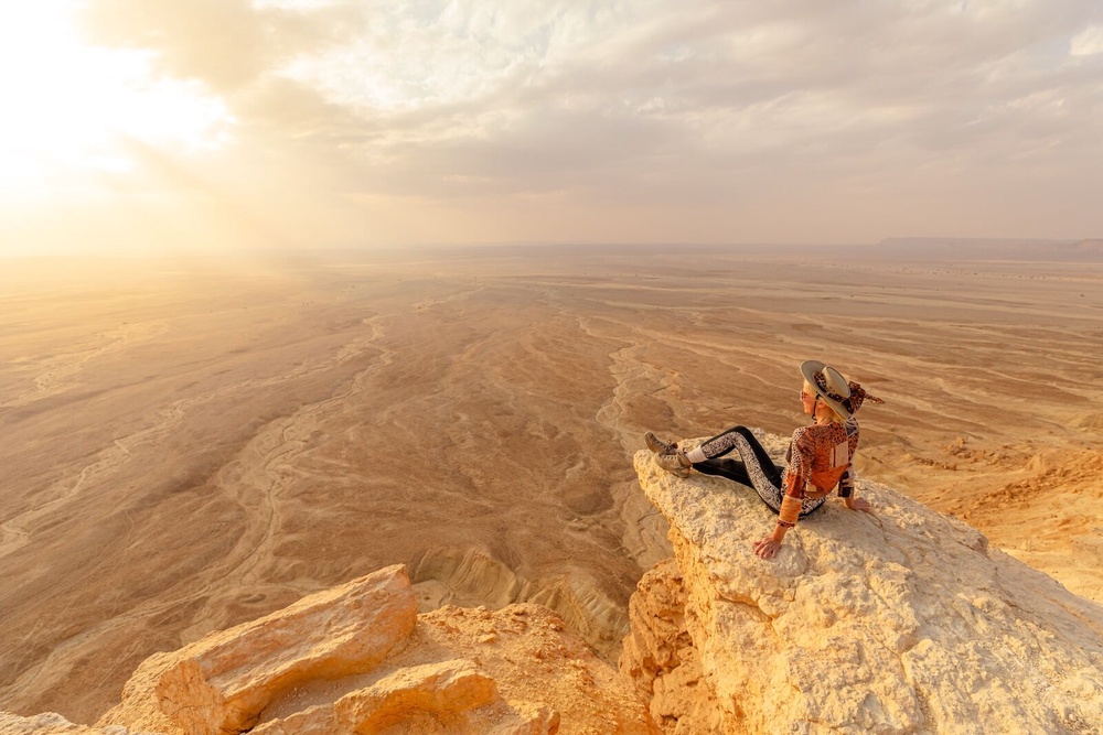 From the ‘Edge of the World’ to City Marathons: Inside Saudi Arabia’s ...