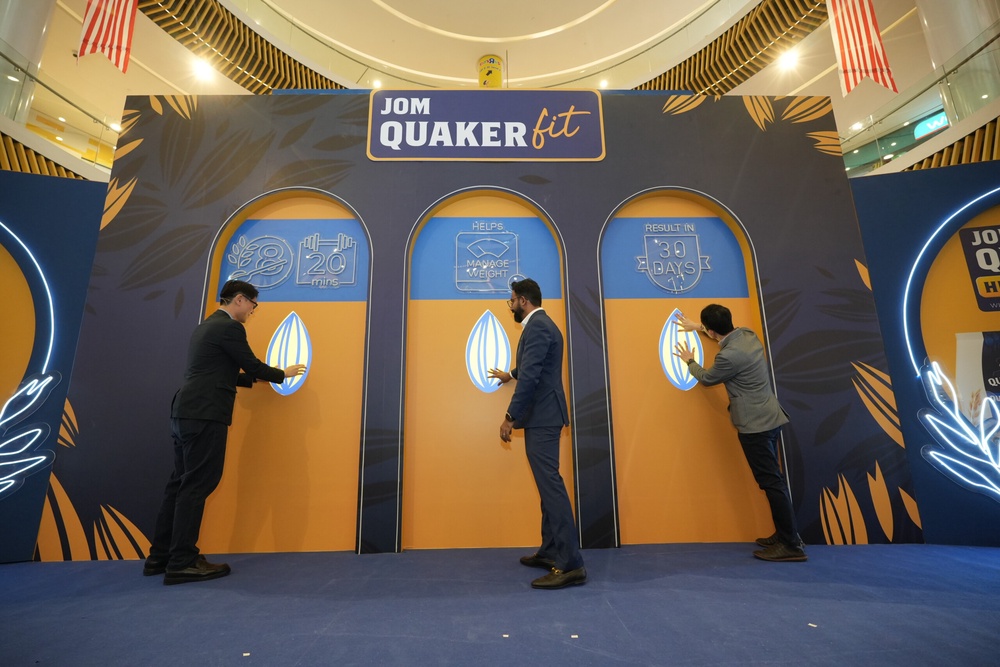Eat Oats, Not Air – Quaker’s Guide to Glowing Up